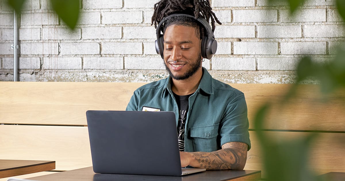 Graphic Design Associate's Degree Online | Rasmussen University